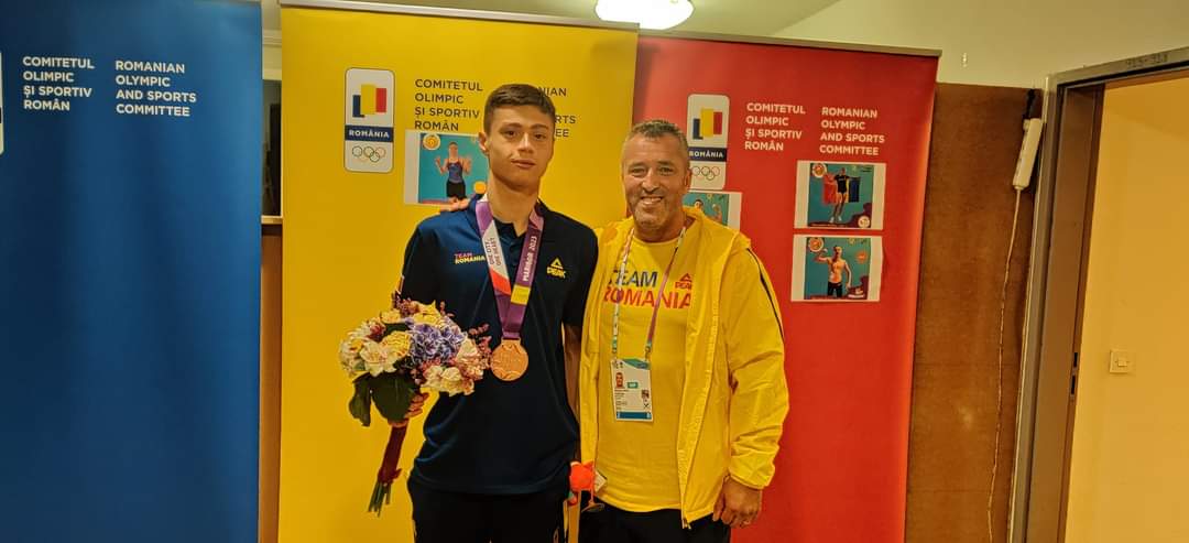 Performanță URIAȘĂ în sportul argeșean! Proca, BRONZ la FOTE - Ziarul Top